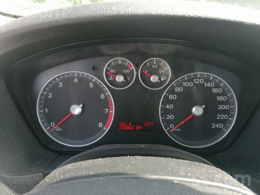Sarkans Ford Focus 2008 Valmiera, ar dzinēja tilpumu 1.60 L un nobraukumu 236 tūkst. km par 1290 €, foto 10 vietnē AUTOMOTO.COM.LV