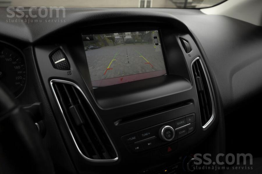Red Ford Focus 2014 in Jelgava, with an engine capacity of 1.50 L and mileage of 0 thousand km for 5990 €, photo 12 on AUTOMOTO.COM.LV