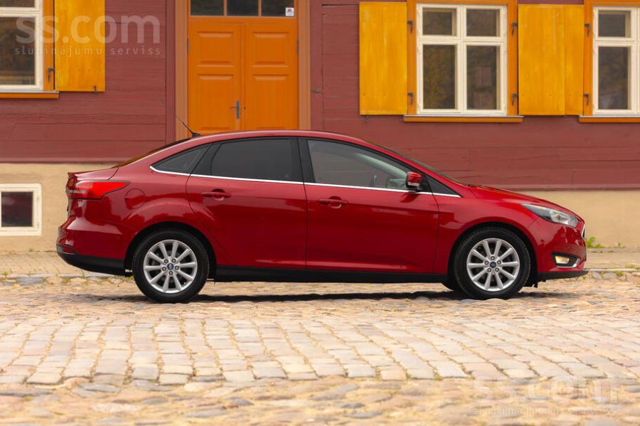 Red Ford Focus 2014 in Jelgava, with an engine capacity of 1.50 L and mileage of 0 thousand km for 5990 €, photo 17 on AUTOMOTO.COM.LV