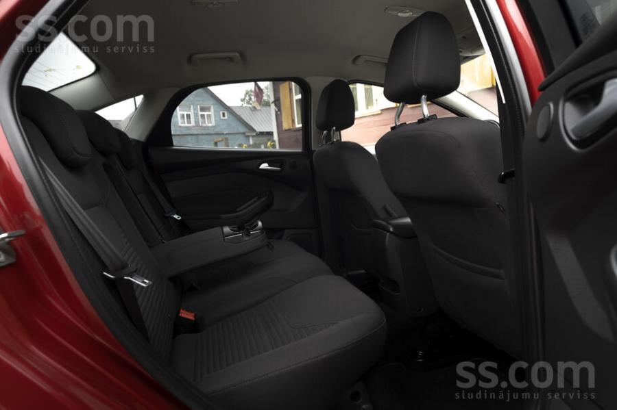 Red Ford Focus 2014 in Jelgava, with an engine capacity of 1.50 L and mileage of 0 thousand km for 5990 €, photo 22 on AUTOMOTO.COM.LV