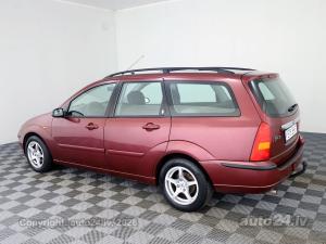 Красный Форд Фокус 2003 в Таллин, объемом двигателя 1.80 л и пробегом 179 тыс. км за 1299 €, фото 5 на AUTOMOTO.COM.LV