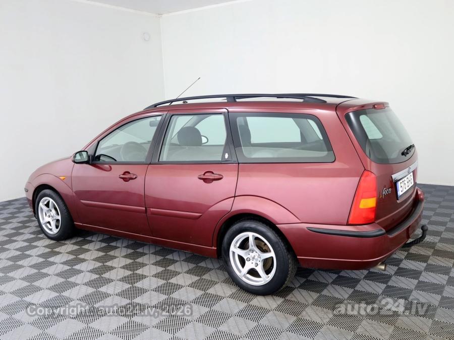 Красный Форд Фокус 2003 в Таллин, объемом двигателя 1.80 л и пробегом 179 тыс. км за 1299 €, фото 5 на AUTOMOTO.COM.LV