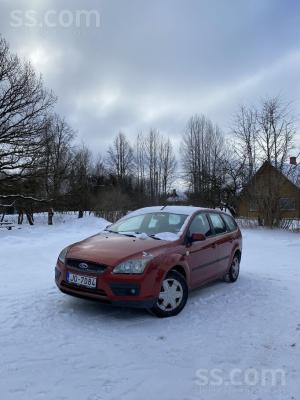 Red Ford Focus 2006 in Aizkraukle, with an engine capacity of 1.60 L and mileage of 260 thousand km for 1100 €, photo  on AUTOMOTO.COM.LV