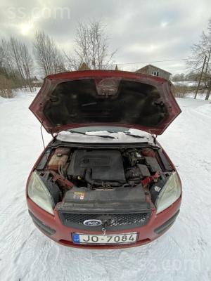 Sarkans Ford Focus 2006 Aizkraukle, ar dzinēja tilpumu 1.60 L un nobraukumu 260 tūkst. km par 1100 €, foto 8 vietnē AUTOMOTO.COM.LV