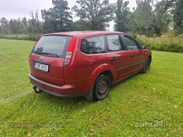 Red Ford Focus 2006 in Keila, with an engine capacity of 1.60 L and mileage of 126 thousand km for 999 €, photo 7 on AUTOMOTO.COM.LV