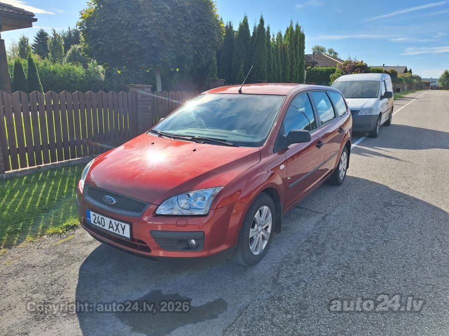 Sarkans Ford Focus 2006 Tallina, ar dzinēja tilpumu 1.60 L un nobraukumu 107 tūkst. km par 1000 €, foto 1 vietnē AUTOMOTO.COM.LV
