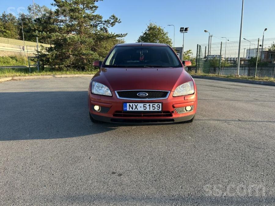 Sarkans Ford Focus 2007 Rīga, ar dzinēja tilpumu 1.60 L un nobraukumu 334 tūkst. km par 1300 €, foto 1 vietnē AUTOMOTO.COM.LV