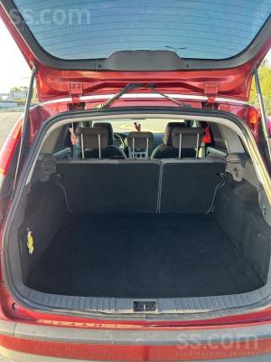 Sarkans Ford Focus 2007 Rīga, ar dzinēja tilpumu 1.60 L un nobraukumu 334 tūkst. km par 1300 €, foto 10 vietnē AUTOMOTO.COM.LV
