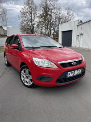 Red Ford Focus 2010 in Alytus, with an engine capacity of 1.60 L and mileage of 400 thousand km for 1400 €, photo  on AUTOMOTO.COM.LV