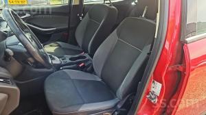 Red Ford Focus 2010 in Riga, with an engine capacity of 1.60 L and mileage of 288 thousand km for 2194 €, photo 6 on AUTOMOTO.COM.LV