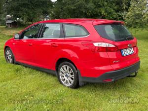 Sarkans Ford Focus 2011 Rakvere, ar dzinēja tilpumu 1.60 L un nobraukumu 281 tūkst. km par 5155 €, foto 8 vietnē AUTOMOTO.COM.LV