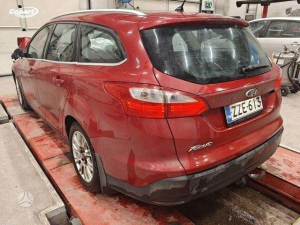 Sarkans Ford Focus 2012 Kauņa, ar dzinēja tilpumu 1.56 L un nobraukumu 406 tūkst. km par 1300 €, foto 7 vietnē AUTOMOTO.COM.LV