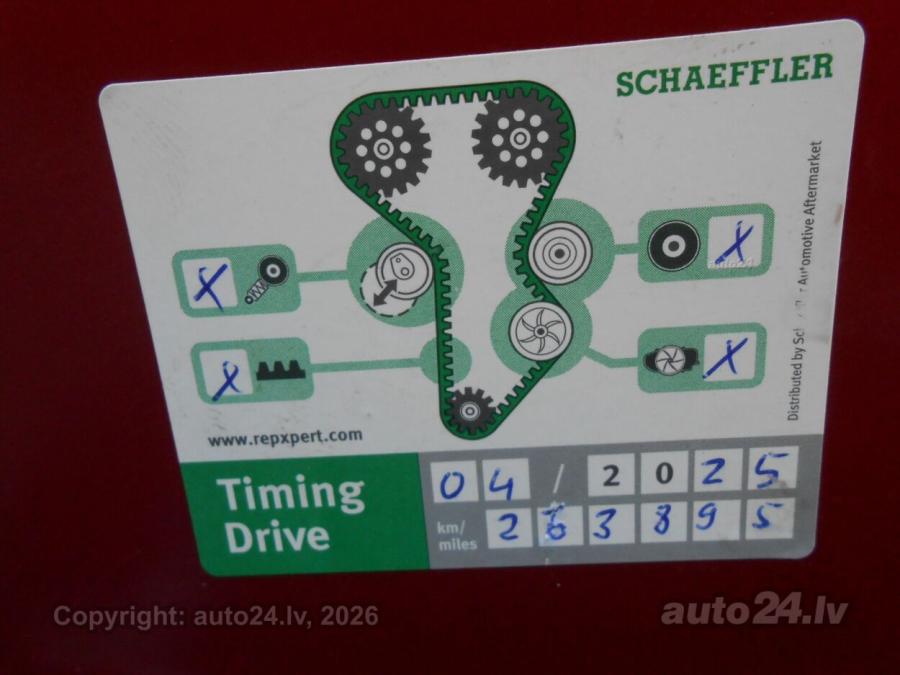 Красный Форд Фокус 2012 в Вильянди, объемом двигателя 1.60 л и пробегом 276 тыс. км за 4590 €, фото 11 на AUTOMOTO.COM.LV