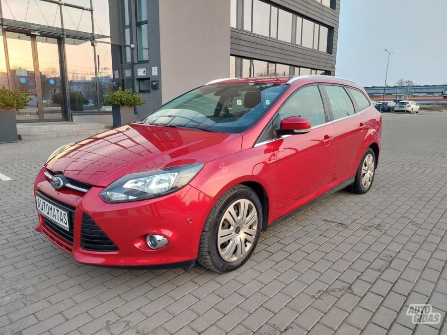Sarkans Ford Focus 2012 Kauņa, ar dzinēja tilpumu 2.00 L un nobraukumu 268 tūkst. km par 3650 €, foto 1 vietnē AUTOMOTO.COM.LV