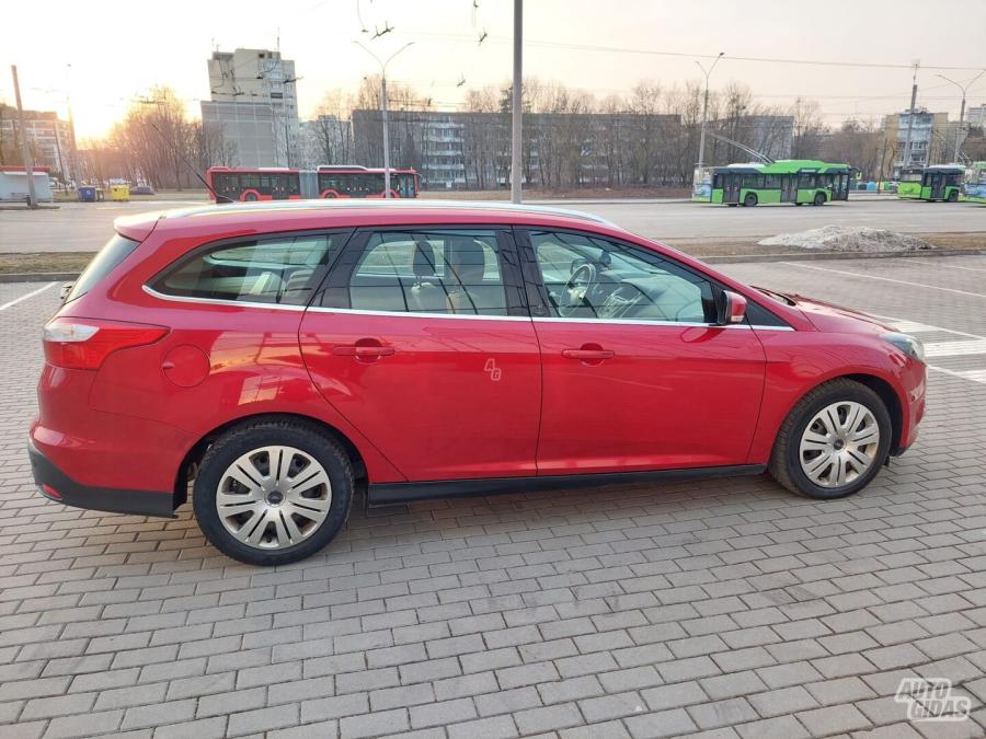 Sarkans Ford Focus 2012 Kauņa, ar dzinēja tilpumu 2.00 L un nobraukumu 268 tūkst. km par 3650 €, foto 5 vietnē AUTOMOTO.COM.LV