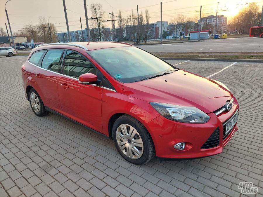 Sarkans Ford Focus 2012 Kauņa, ar dzinēja tilpumu 2.00 L un nobraukumu 268 tūkst. km par 3650 €, foto 8 vietnē AUTOMOTO.COM.LV