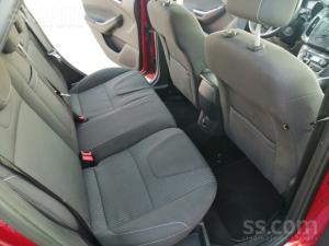 Sarkans Ford Focus 2012 Rīga, ar dzinēja tilpumu 1.60 L un nobraukumu 75 tūkst. km par 4990 €, foto 11 vietnē AUTOMOTO.COM.LV