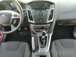 Sarkans Ford Focus 2012 Rīga, ar dzinēja tilpumu 1.60 L un nobraukumu 75 tūkst. km par 4990 €, foto 15 vietnē AUTOMOTO.COM.LV