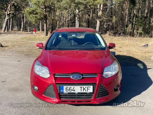 Red Ford Focus 2013 in Tallinn, with an engine capacity of 1.60 L and mileage of 169 thousand km for 4400 €, photo 3 on AUTOMOTO.COM.LV