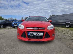 Red Ford Focus 2013 in Riga, with an engine capacity of 2.00 L and mileage of 328 thousand km for 4750 €, photo 21 on AUTOMOTO.COM.LV