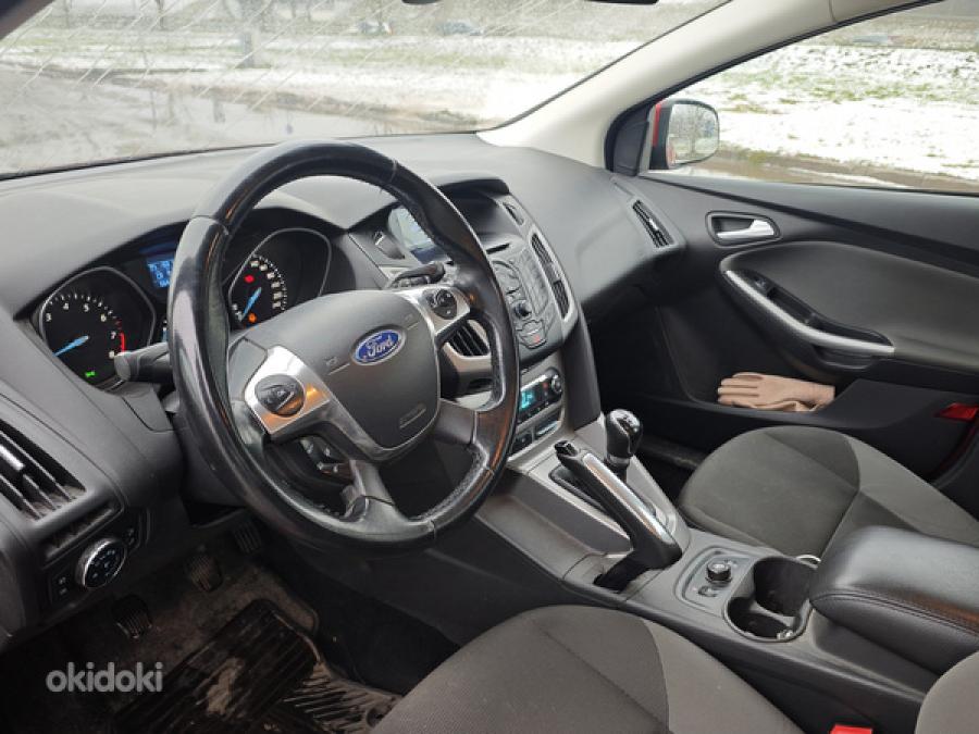 Sarkans Ford Focus 2013 Pērnava, ar dzinēja tilpumu 0.00 L un nobraukumu 167 tūkst. km par 5500 €, foto 5 vietnē AUTOMOTO.COM.LV