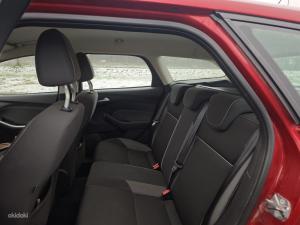 Sarkans Ford Focus 2013 Pērnava, ar dzinēja tilpumu 0.00 L un nobraukumu 167 tūkst. km par 5500 €, foto 10 vietnē AUTOMOTO.COM.LV