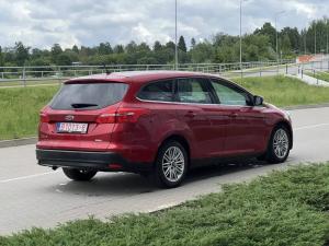 Sarkans Ford Focus 2015 Rēzekne, ar dzinēja tilpumu 1.00 L un nobraukumu 217 tūkst. km par 5150 €, foto 6 vietnē AUTOMOTO.COM.LV