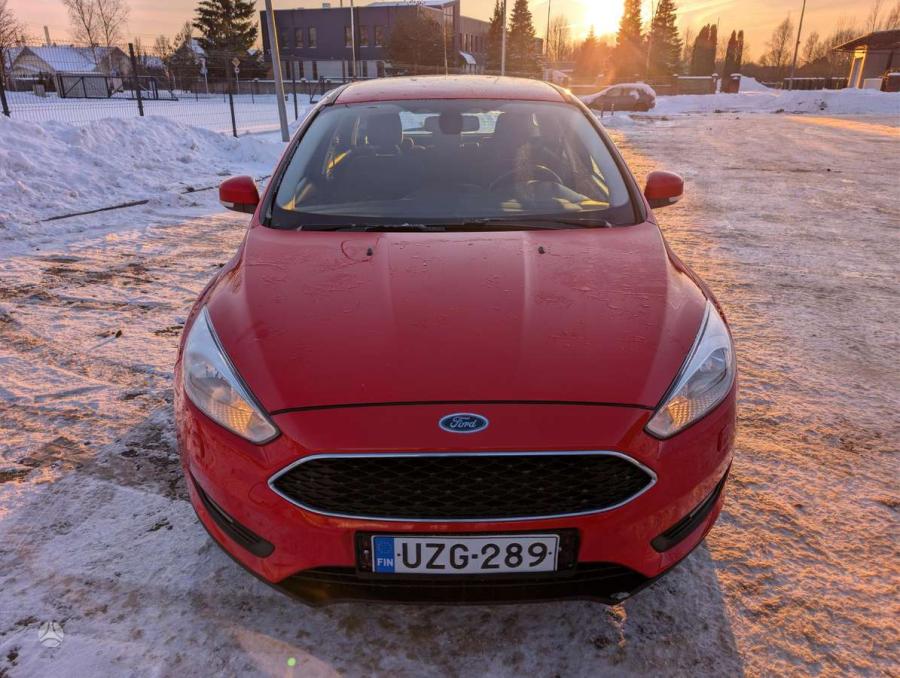 Sarkans Ford Focus 2016 Kauņa, ar dzinēja tilpumu 1.00 L un nobraukumu 172 tūkst. km par 4350 €, foto 7 vietnē AUTOMOTO.COM.LV