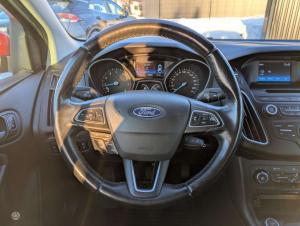 Sarkans Ford Focus 2016 Kauņa, ar dzinēja tilpumu 1.00 L un nobraukumu 172 tūkst. km par 4350 €, foto 11 vietnē AUTOMOTO.COM.LV