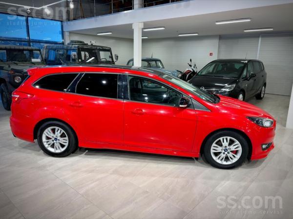 Sarkans Ford Focus 2016 Dobele, ar dzinēja tilpumu 1.00 L un nobraukumu 151 tūkst. km par 5800 €, foto 2 vietnē AUTOMOTO.COM.LV