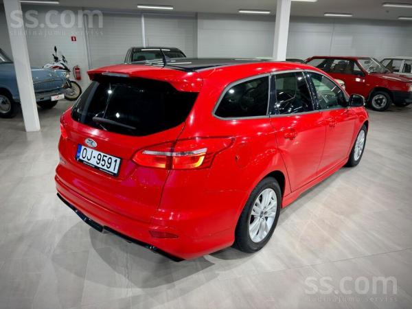 Sarkans Ford Focus 2016 Dobele, ar dzinēja tilpumu 1.00 L un nobraukumu 151 tūkst. km par 5800 €, foto 3 vietnē AUTOMOTO.COM.LV