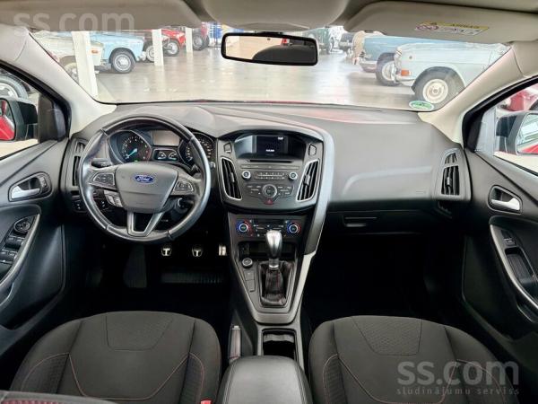 Sarkans Ford Focus 2016 Dobele, ar dzinēja tilpumu 1.00 L un nobraukumu 151 tūkst. km par 5800 €, foto 9 vietnē AUTOMOTO.COM.LV