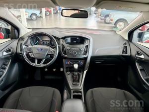 Red Ford Focus 2016 in Dobele, with an engine capacity of 1.00 L and mileage of 151 thousand km for 5800 €, photo 10 on AUTOMOTO.COM.LV
