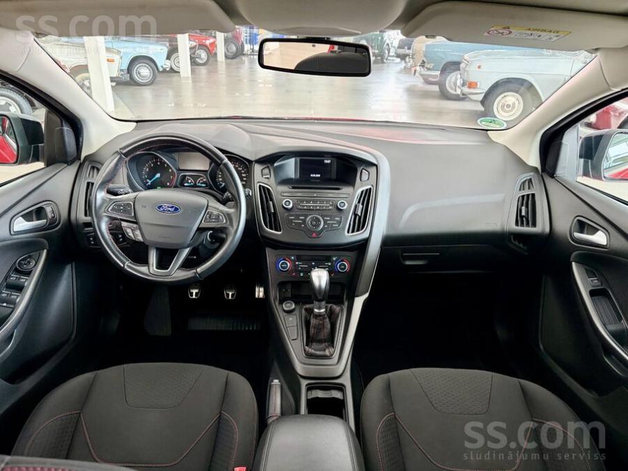 Red Ford Focus 2016 in Dobele, with an engine capacity of 1.00 L and mileage of 151 thousand km for 5800 €, photo 10 on AUTOMOTO.COM.LV