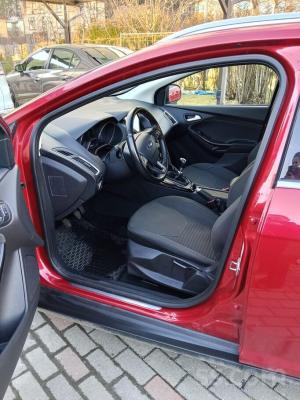 Sarkans Ford Focus 2016 Rīga, ar dzinēja tilpumu 1.40 L un nobraukumu 233 tūkst. km par 7700 €, foto 5 vietnē AUTOMOTO.COM.LV