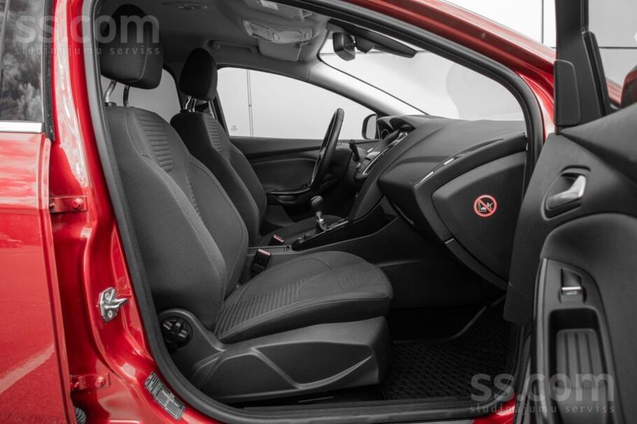Red Ford Focus 2016 in Riga, with an engine capacity of 1.50 L and mileage of 233 thousand km for 4990 €, photo 10 on AUTOMOTO.COM.LV