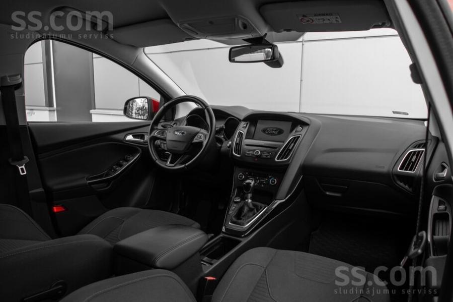 Red Ford Focus 2016 in Riga, with an engine capacity of 1.50 L and mileage of 233 thousand km for 4990 €, photo 15 on AUTOMOTO.COM.LV