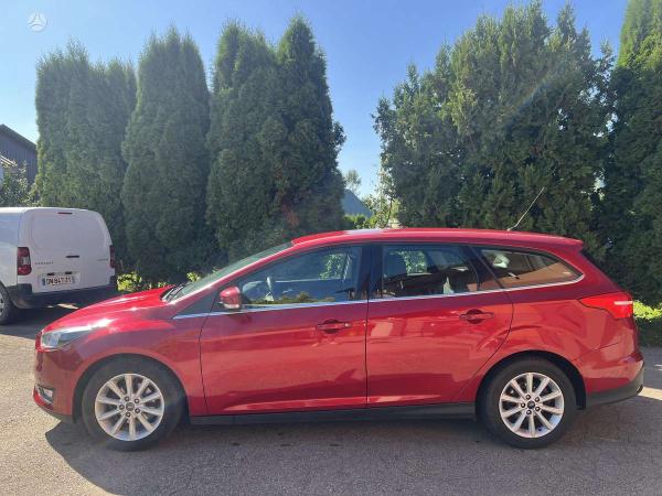 Sarkans Ford Focus 2016 Tauragė, ar dzinēja tilpumu 1.50 L un nobraukumu 240 tūkst. km par 4650 €, foto 3 vietnē AUTOMOTO.COM.LV