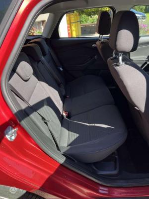 Red Ford Focus 2016 in Taurage, with an engine capacity of 1.50 L and mileage of 240 thousand km for 4650 €, photo 13 on AUTOMOTO.COM.LV