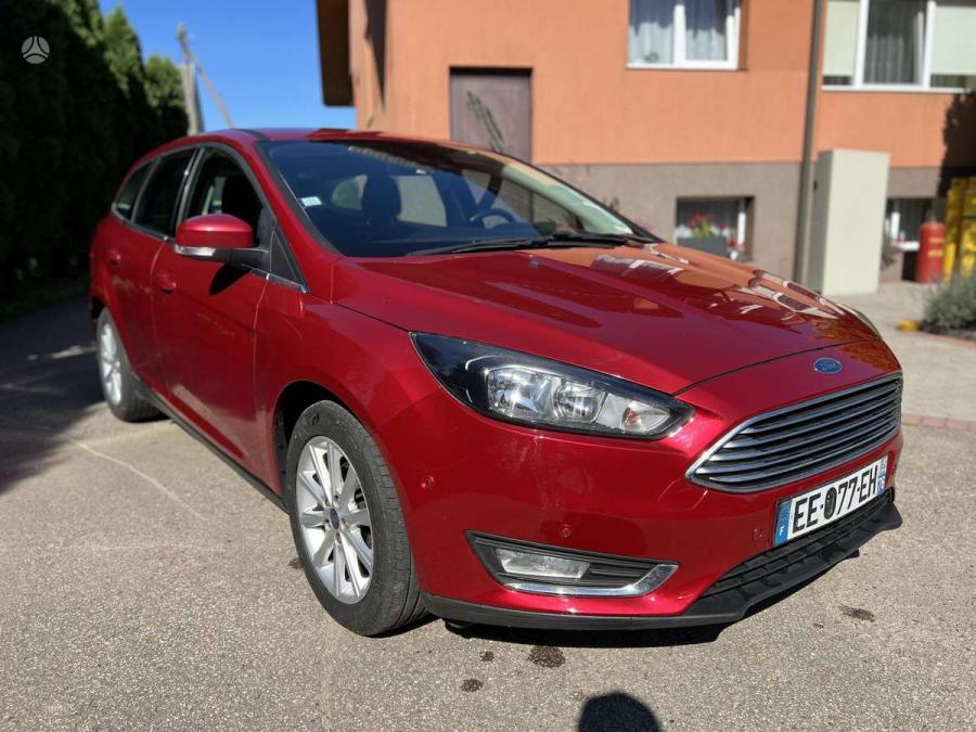 Red Ford Focus 2016 in Taurage, with an engine capacity of 1.50 L and mileage of 240 thousand km for 4650 €, photo 19 on AUTOMOTO.COM.LV
