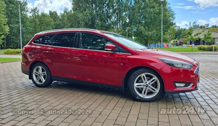 Sarkans Ford Focus 2016 Tallina, ar dzinēja tilpumu 1.50 L un nobraukumu 195 tūkst. km par 5300 €, foto 4 vietnē AUTOMOTO.COM.LV
