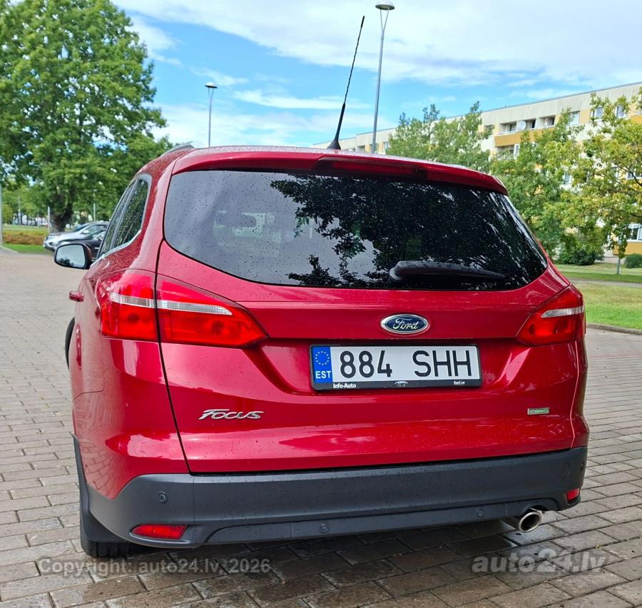 Sarkans Ford Focus 2016 Tallina, ar dzinēja tilpumu 1.50 L un nobraukumu 195 tūkst. km par 5300 €, foto 5 vietnē AUTOMOTO.COM.LV