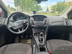 Sarkans Ford Focus 2016 Tallina, ar dzinēja tilpumu 1.50 L un nobraukumu 195 tūkst. km par 5300 €, foto 7 vietnē AUTOMOTO.COM.LV