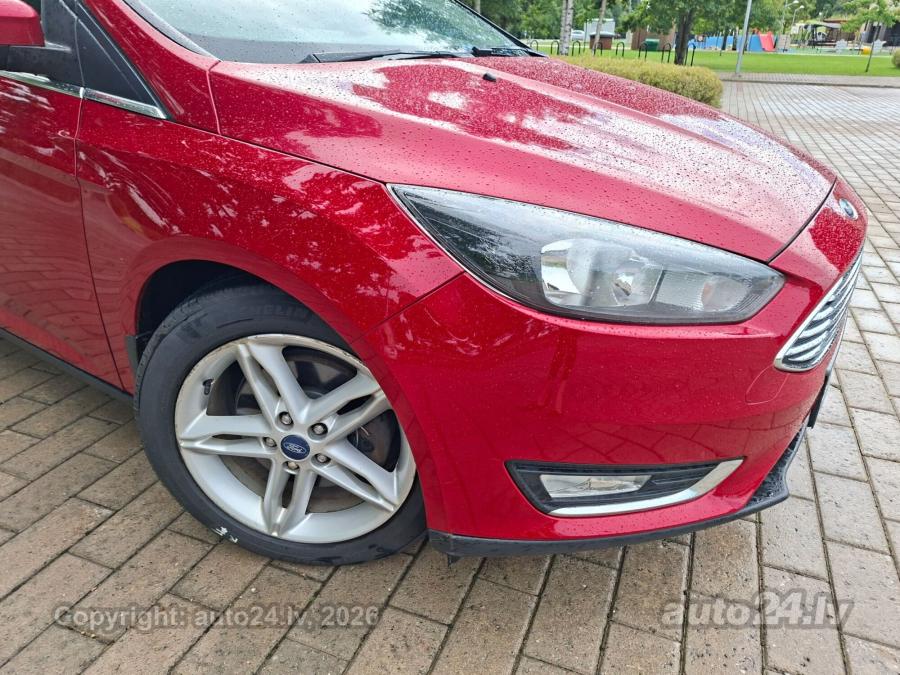 Sarkans Ford Focus 2016 Tallina, ar dzinēja tilpumu 1.50 L un nobraukumu 195 tūkst. km par 5300 €, foto 8 vietnē AUTOMOTO.COM.LV