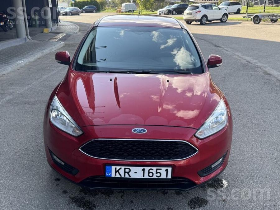 Red Ford Focus 2017 in Riga, with an engine capacity of 1.50 L and mileage of 160 thousand km for 5600 €, photo 13 on AUTOMOTO.COM.LV