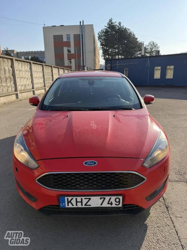 Red Ford Focus 2017 in Kaunas, with an engine capacity of 1.00 L and mileage of 235 thousand km for 3900 €, photo 7 on AUTOMOTO.COM.LV