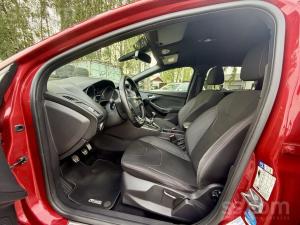 Red Ford Focus 2017 in Riga, with an engine capacity of 1.50 L and mileage of 0 thousand km for 6990 €, photo 18 on AUTOMOTO.COM.LV