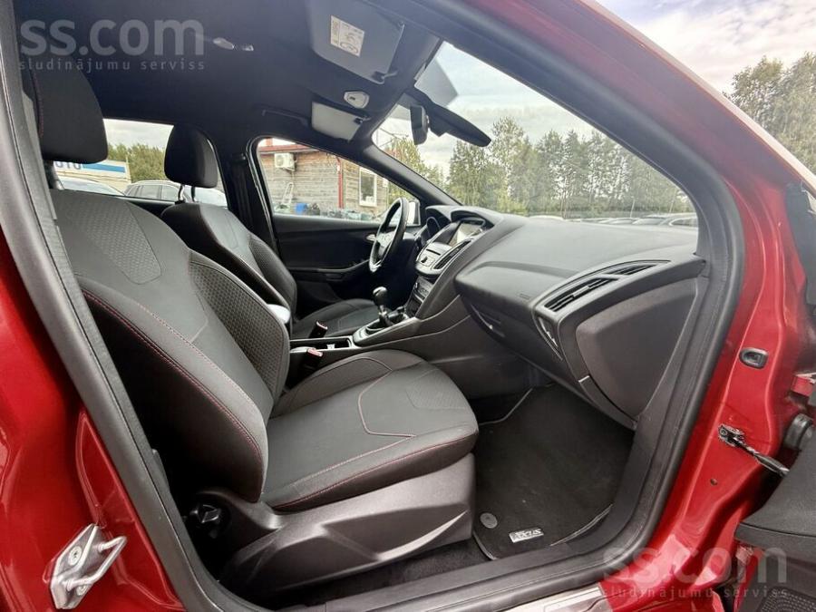 Red Ford Focus 2017 in Riga, with an engine capacity of 1.50 L and mileage of 0 thousand km for 6990 €, photo 20 on AUTOMOTO.COM.LV