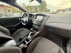 Red Ford Focus 2017 in Riga, with an engine capacity of 1.50 L and mileage of 0 thousand km for 6990 €, photo 21 on AUTOMOTO.COM.LV