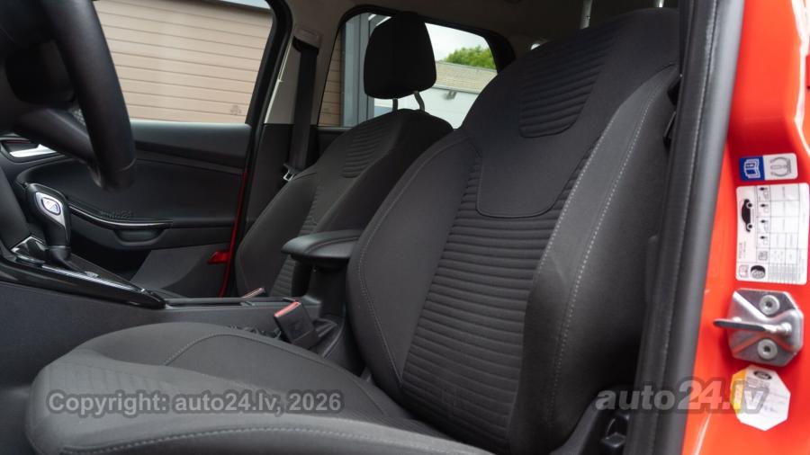 Red Ford Focus 2018 in Tallinn, with an engine capacity of 1.50 L and mileage of 149 thousand km for 8900 €, photo 12 on AUTOMOTO.COM.LV